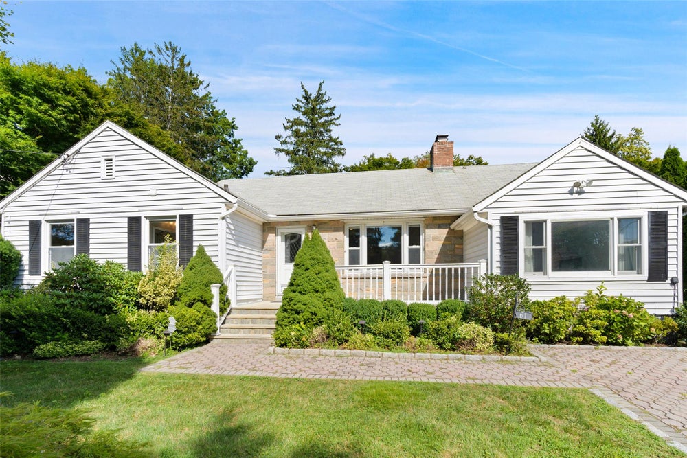 61 Tamarack Road, Rye Brook, NY 10573 - MLS# 866714 - Coldwell Banker