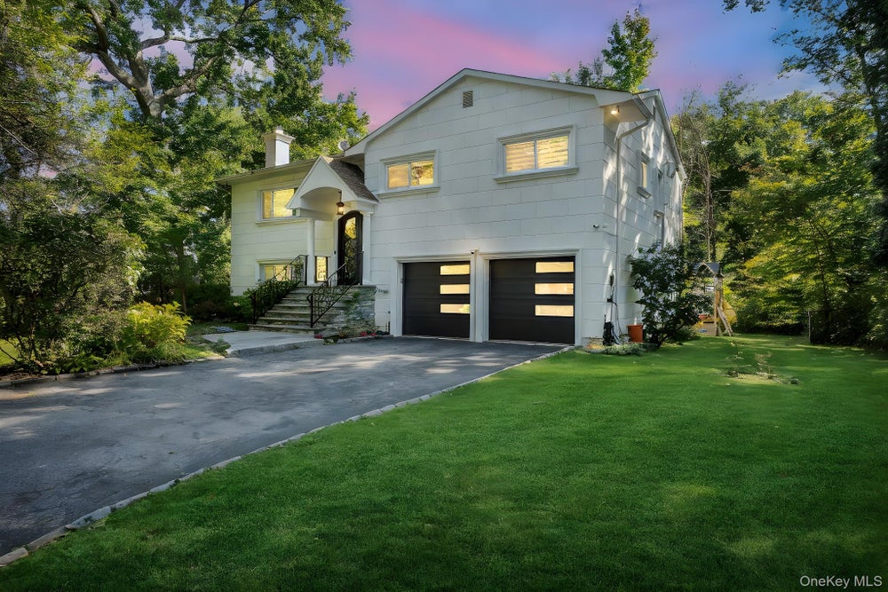 5 Chadwick Road, Great Neck, NY 11023 - MLS# 913373 - Coldwell Banker