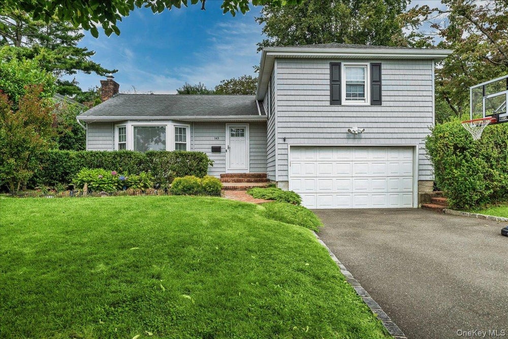 143 Garden Street, Garden City, NY 11530 - MLS# 921751 - Coldwell Banker