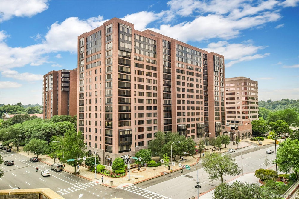 4 Martine Avenue #418, White Plains, NY 10606 - MLS# 936364 - Coldwell ...