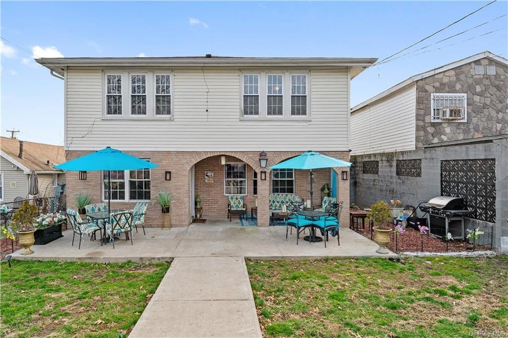 924 Harding Park, Bronx, NY 10473 - MLS# H6288565 - Coldwell Banker