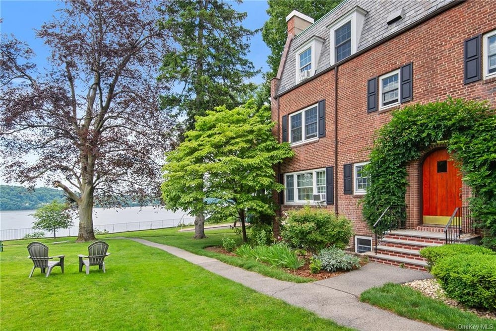 765 N Broadway #9A, Hastings-On-Hudson, NY 10706 - MLS# H6313433 ...