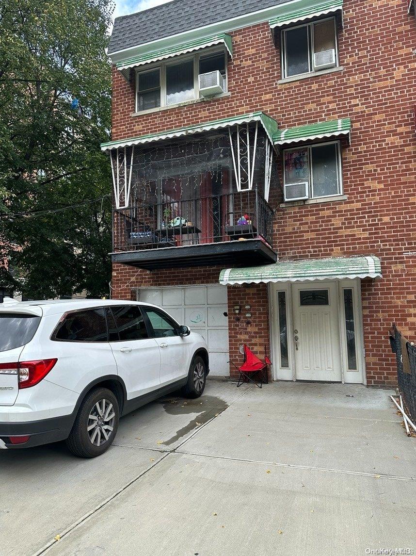 1761 Watson Avenue, Bronx, NY 10472 - MLS# L3582287 - Coldwell Banker