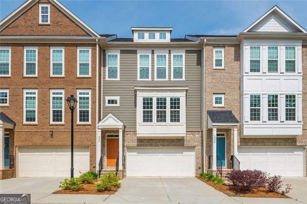 996 Layton Drive, Buford, GA 30518 - MLS# 10589639 - Coldwell Banker
