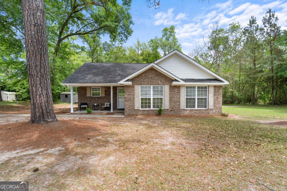 606 Mary Lee Street, Claxton, GA 30417 - MLS# 20178435 - Coldwell Banker