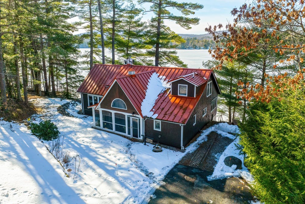 10 Hummingbird Lane, Waterboro, ME 04087 - MLS# 1582231 - Coldwell Banker