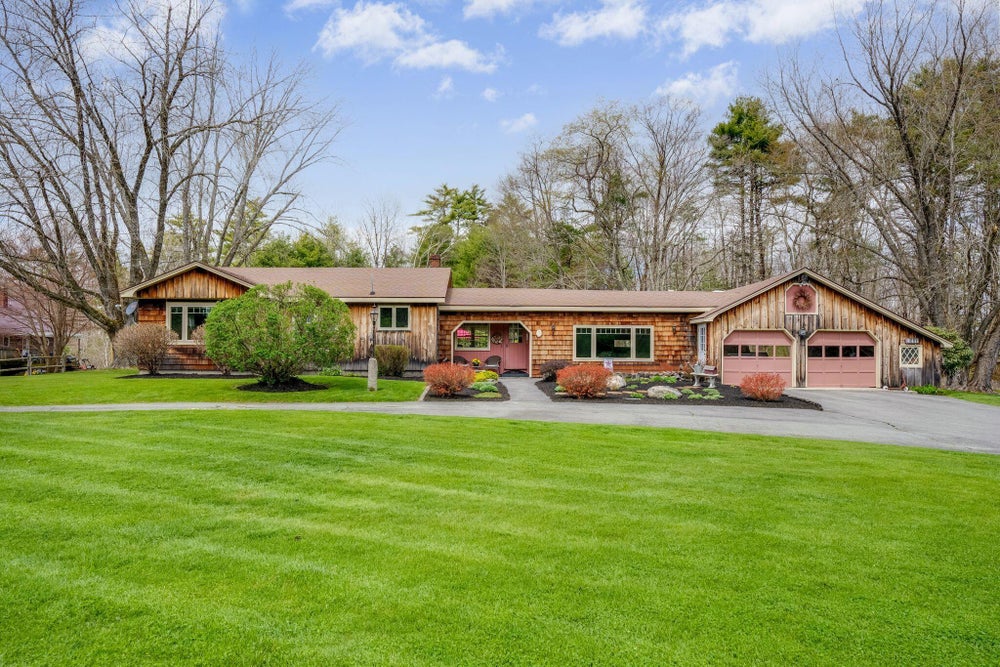 1102 Narragansett Trail, Buxton, ME 04093 - MLS# 1588481 - Coldwell Banker