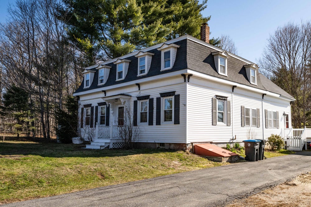 219 Main Street, Windham, ME 04062 - MLS# 1619267 - Coldwell Banker