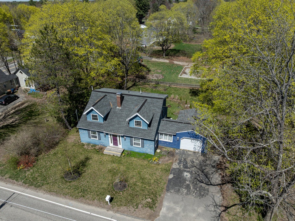 4 Ferry Road, Saco, ME 04072 - MLS# 1621038 - Coldwell Banker