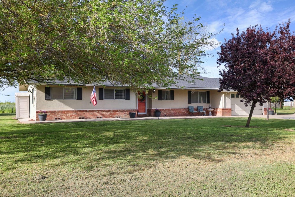 12521 E Harney Lane, Lodi, CA 95240 - MLS# 225046766 - Coldwell Banker