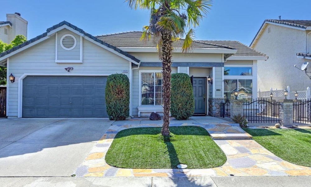 157 Gilded Rock Circle, Folsom, CA 95630 - MLS# 225082104 - Coldwell Banker