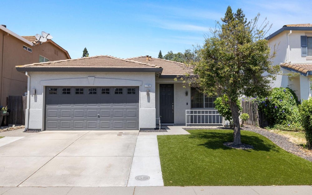 11462 Pyrites Way, Gold River, CA 95670 - MLS# 225092089 - Coldwell Banker