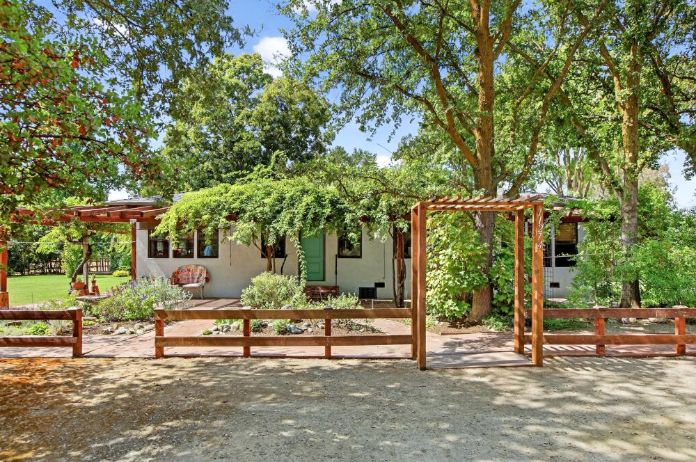 11274 N Wilton Road, Wilton, CA 95693 - MLS# 225117083 - Coldwell Banker