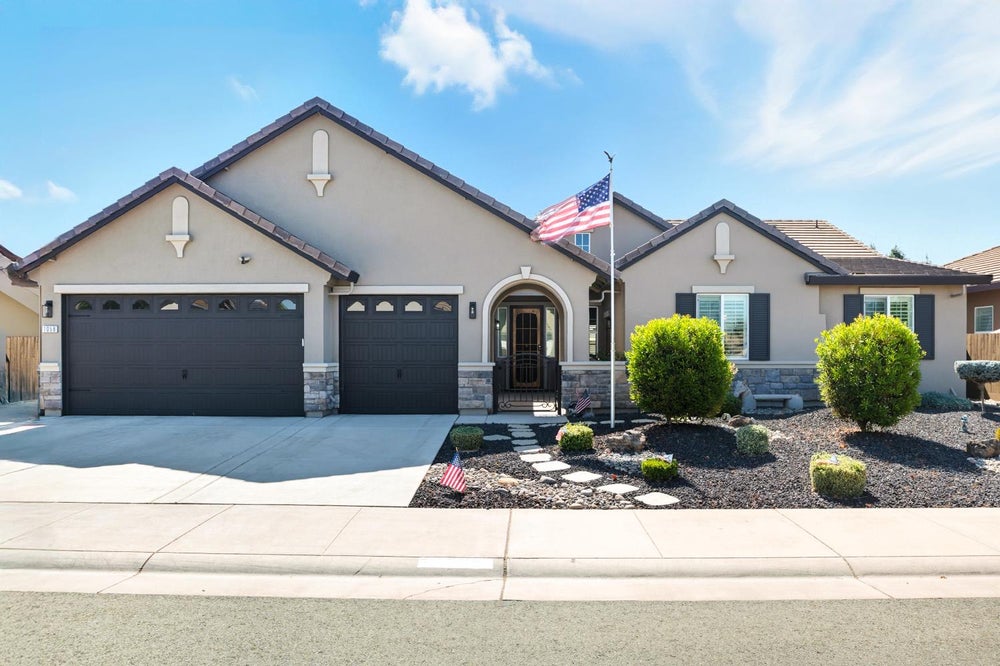 1058 Di Maggio Way, Galt, CA 95632 - MLS# 225119340 - Coldwell Banker
