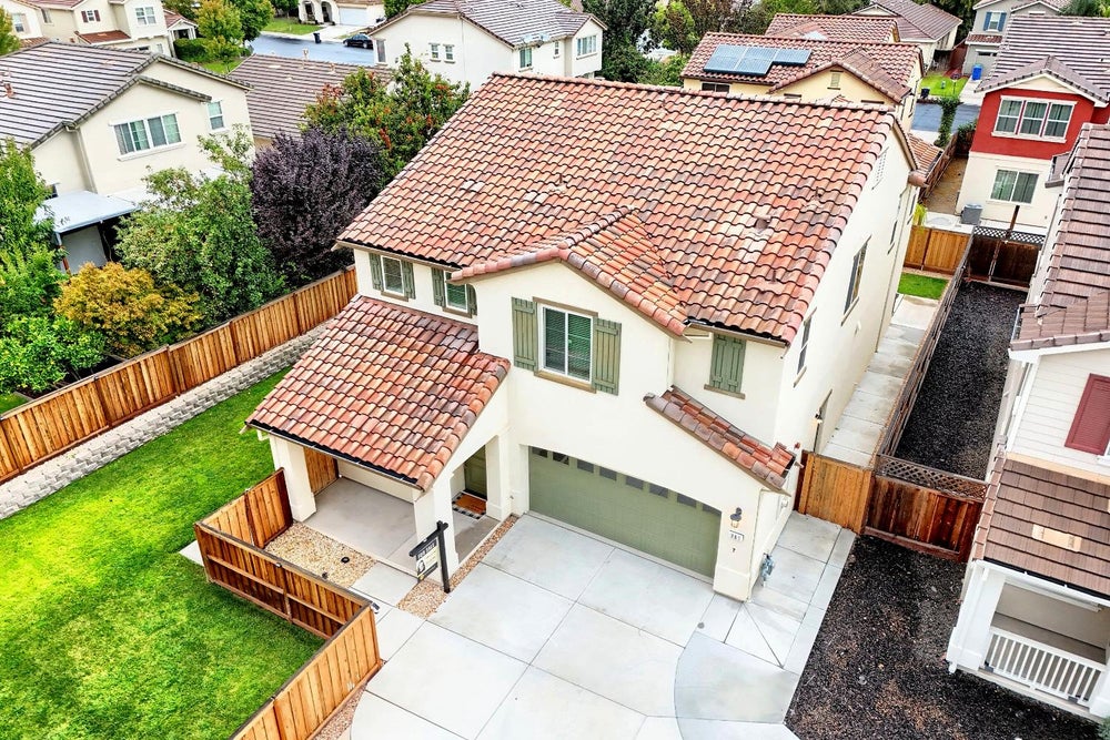 361 Aaron Way, Tracy, CA 95377 - MLS# 225124733 - Coldwell Banker