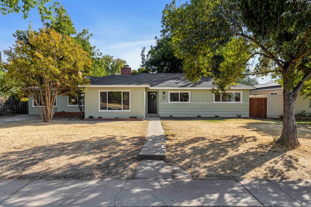 816 E Fairmont Avenue, Modesto, CA 95350 - MLS# 225127198 - Coldwell Banker