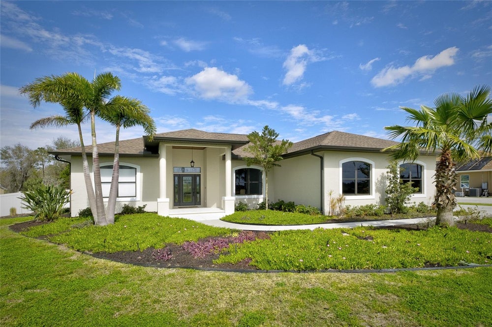 16307 Upper Manatee River Road, Bradenton, FL 34212 - MLS# A4599940 ...