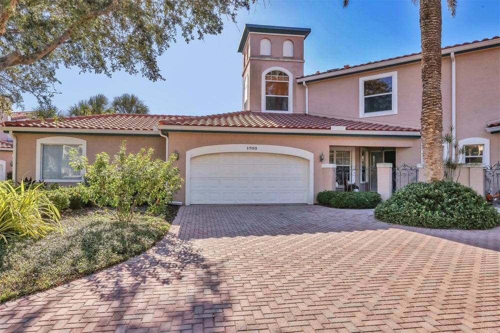 1703 Starling Drive #1703, Sarasota, FL 34231 - MLS# A4668895 ...