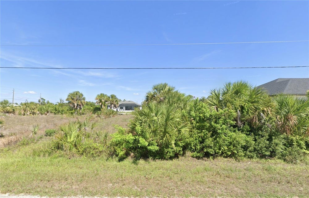 8626 Santa Cruz Drive, Port Charlotte, FL 33981 - MLS# C7514976 ...