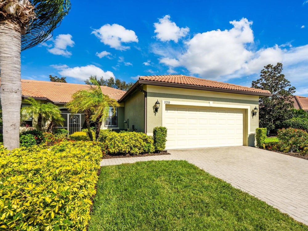 11210 Campazzo Drive, Venice, FL 34292 - MLS# N6130499 - Coldwell Banker