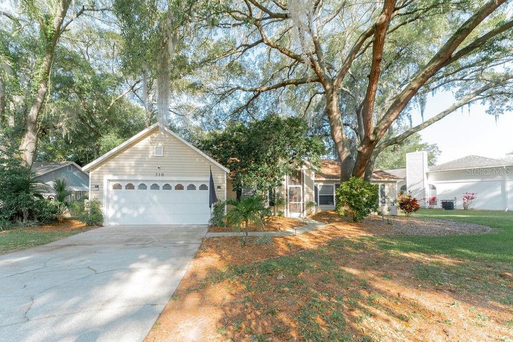 318 Country Landing Boulevard, Apopka, FL 32703 - MLS# S5104394 ...