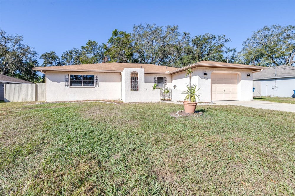 1257 Waterfall Drive, Spring Hill, FL 34608 - MLS# TB8325469 - Coldwell ...