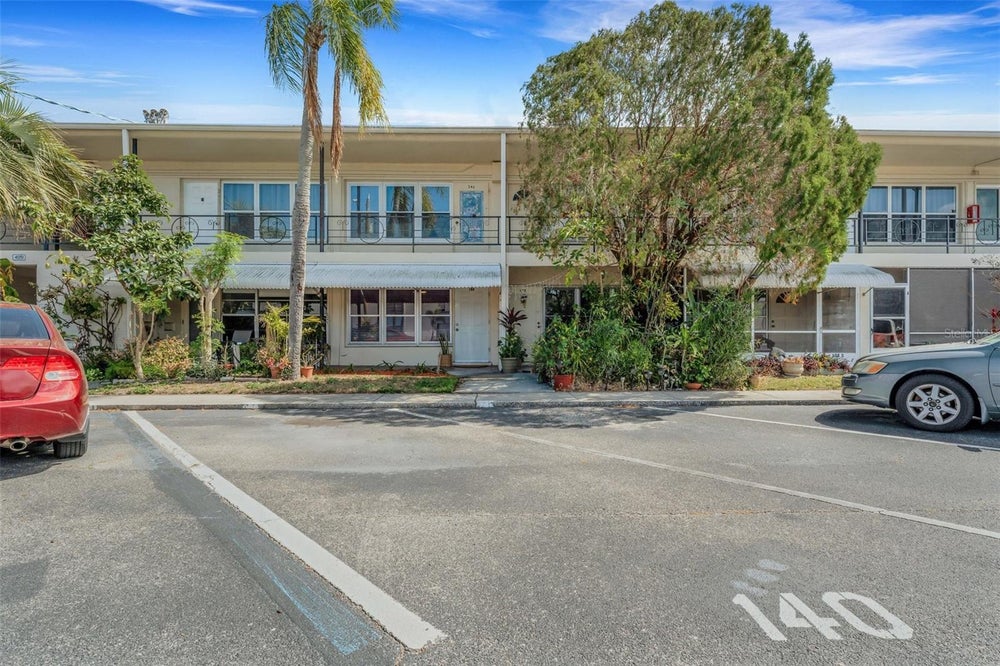 4051 58th Street N #140, Kenneth City, FL 33709 - MLS# TB8352419 ...