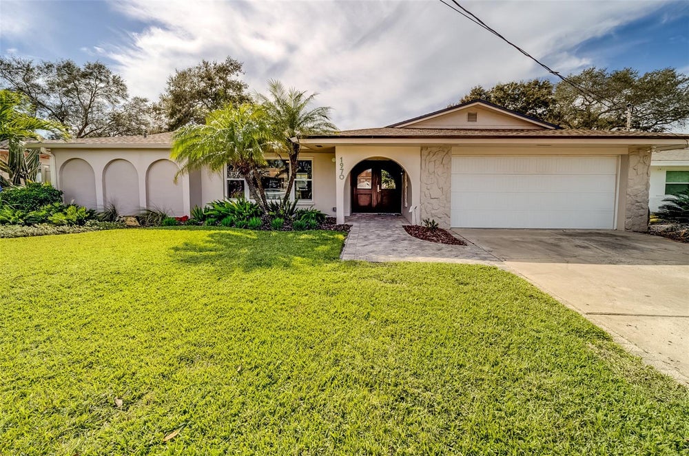 1970 Cove Drive, Largo, FL 33774 - MLS# U8230098 - Coldwell Banker