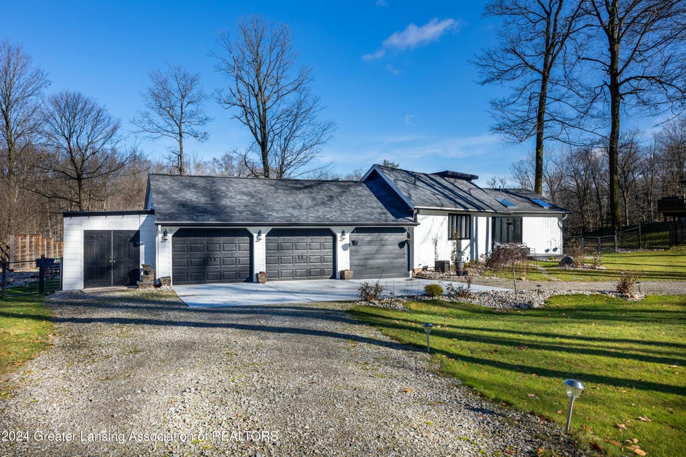 11500 Eden Trail, Eagle, MI 48822 - MLS# 285333 - Coldwell Banker