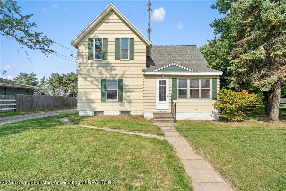 800 W State Street, St. Johns, MI 48879 - MLS# 291536 - Coldwell Banker