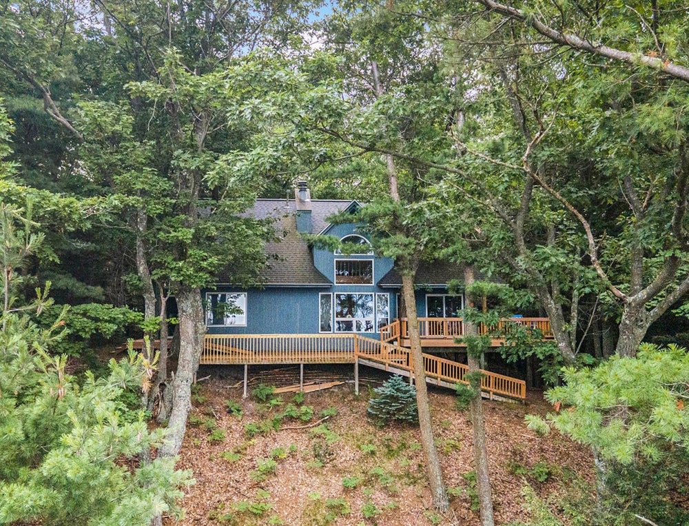 9367 N Lorraine Drive, Pentwater, MI 49449 - MLS# 25038319 - Coldwell ...