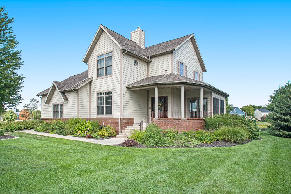 414 Dune Ridge S, St. Joseph, MI 49085 - MLS# 25044477 - Coldwell Banker