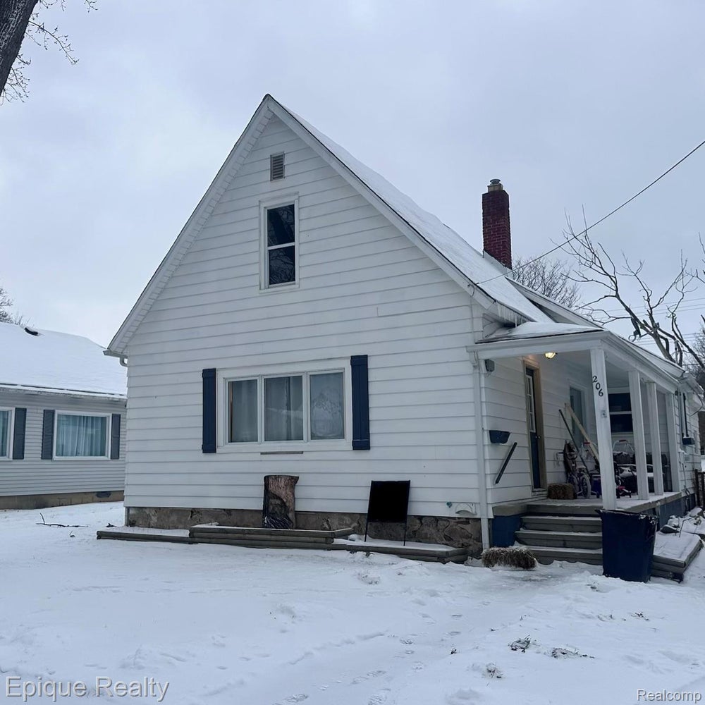 206 Arthur Street, Yale, MI 48097 - MLS# 20261003437 - Coldwell Banker
