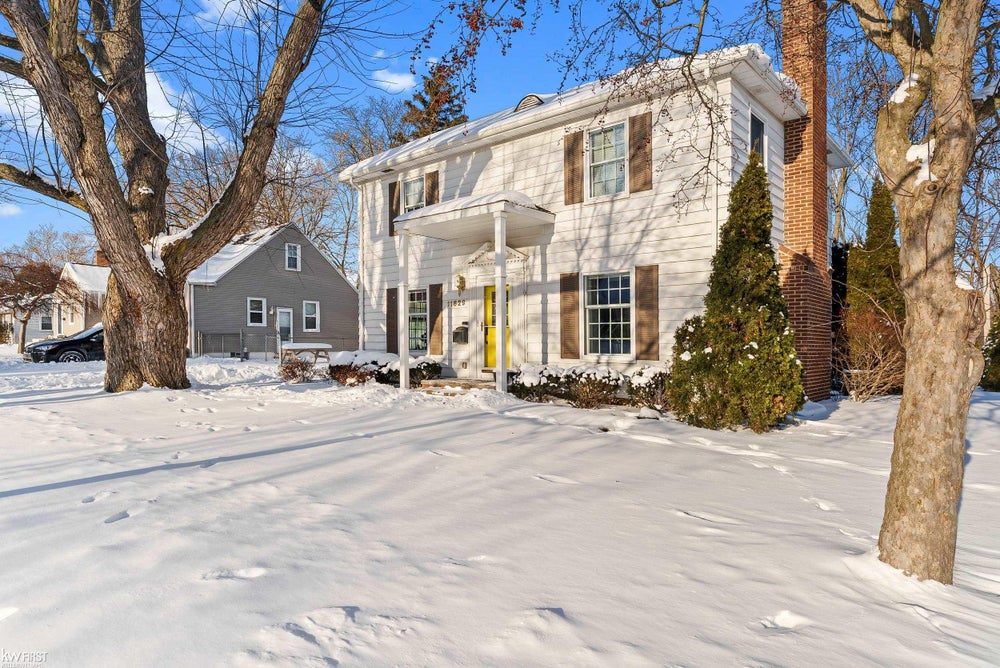 11829 Stuart, Grandblanc, MI 48439 - MLS# 5050198400 - Coldwell Banker