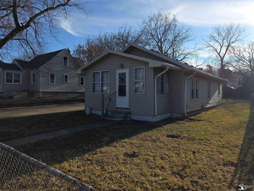 1810 Peters, Monroe, MI 48161 - MLS# 57050197441 - Coldwell Banker
