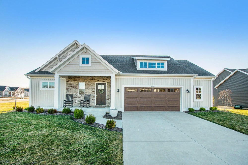 4745 W Lake Drive, Laketown, MI 49423 - MLS# 65025001738 - Coldwell Banker