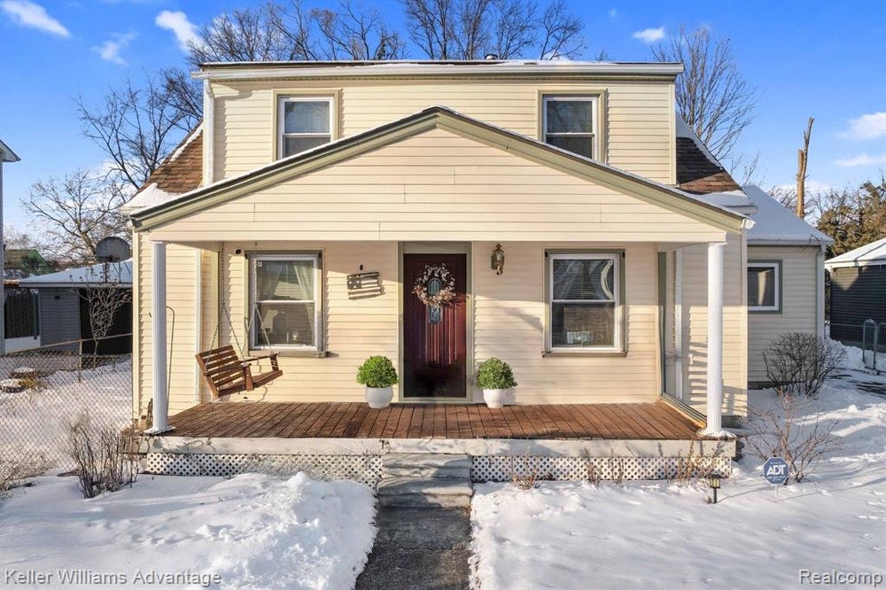 33494 Brown, Garden City, MI - MLS# 60371517 - Coldwell Banker