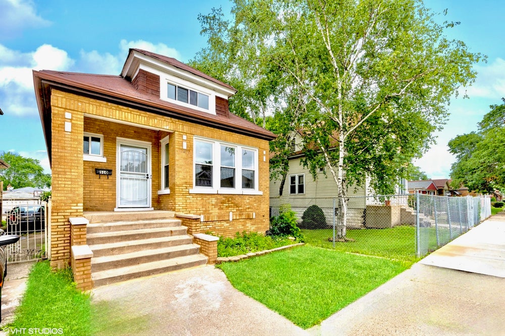 510 E 88th Place, Chicago, IL 60619 - MLS# 11840220 - Coldwell Banker