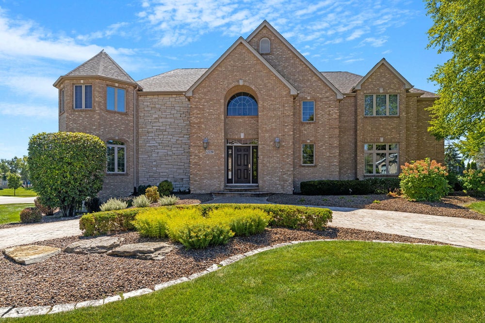 12229 W Thorn Apple Drive, Homer Glen, IL 60491 - MLS# 11865787 ...