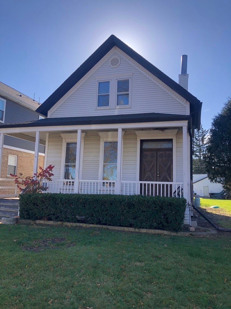 6136 N Avondale Avenue, Chicago, IL 60631 - MLS# 11928936 - Coldwell Banker