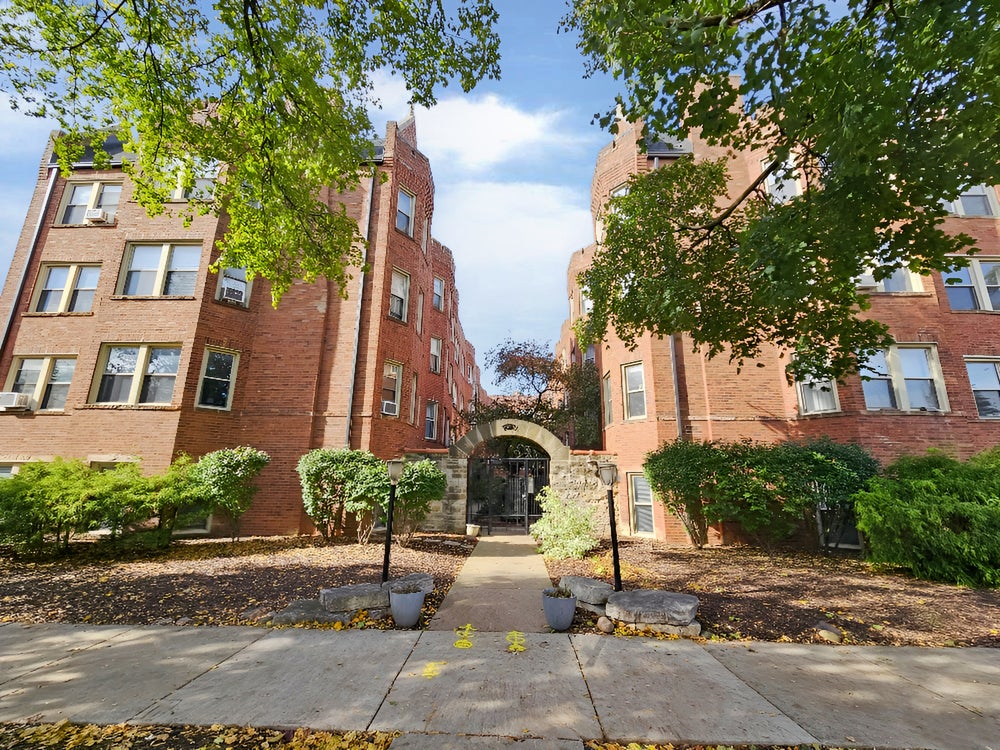 4124 N Kedvale Avenue #300, Chicago, IL 60641 - MLS# 11942190 ...