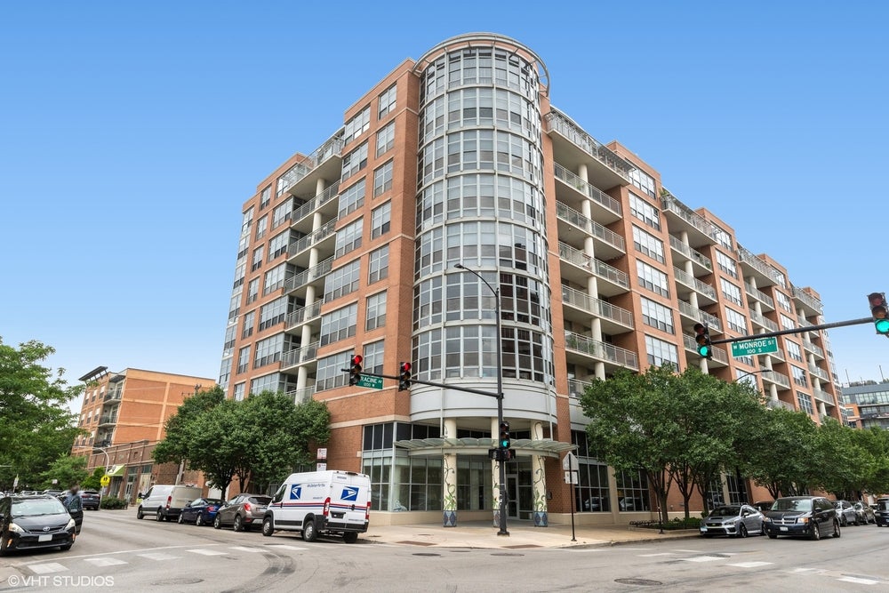 1200 W Monroe Street #704, Chicago, IL 60607 - MLS# 11976455 - Coldwell ...