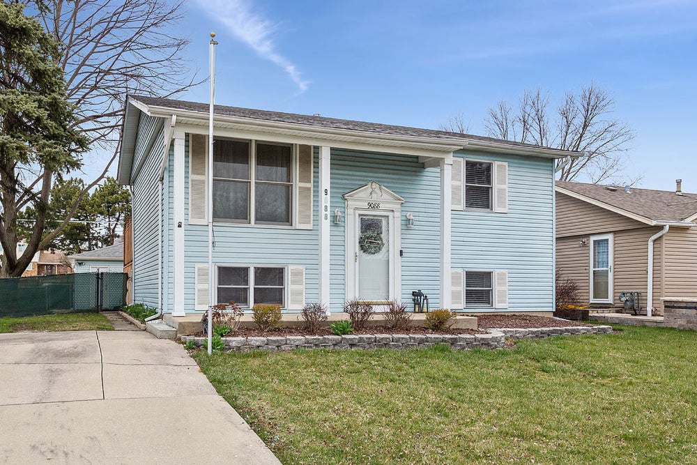 9088 161st Place, Orland Hills, IL 60487 - MLS# 11998748 - Coldwell Banker