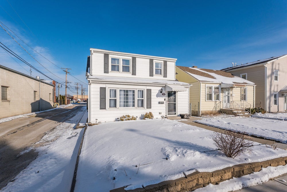 1829 N 33rd Avenue, Stone Park, IL 60165 - MLS# 12294006 - Coldwell Banker