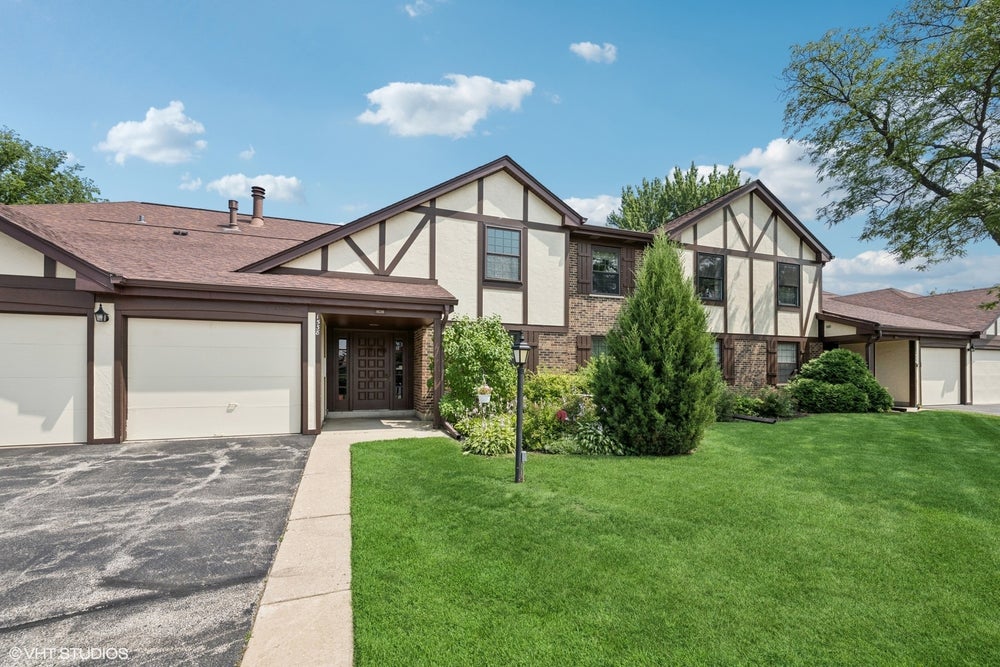 1538 Heather Court #B2, Wheeling, IL 60090 - MLS# 12420317 - Coldwell ...