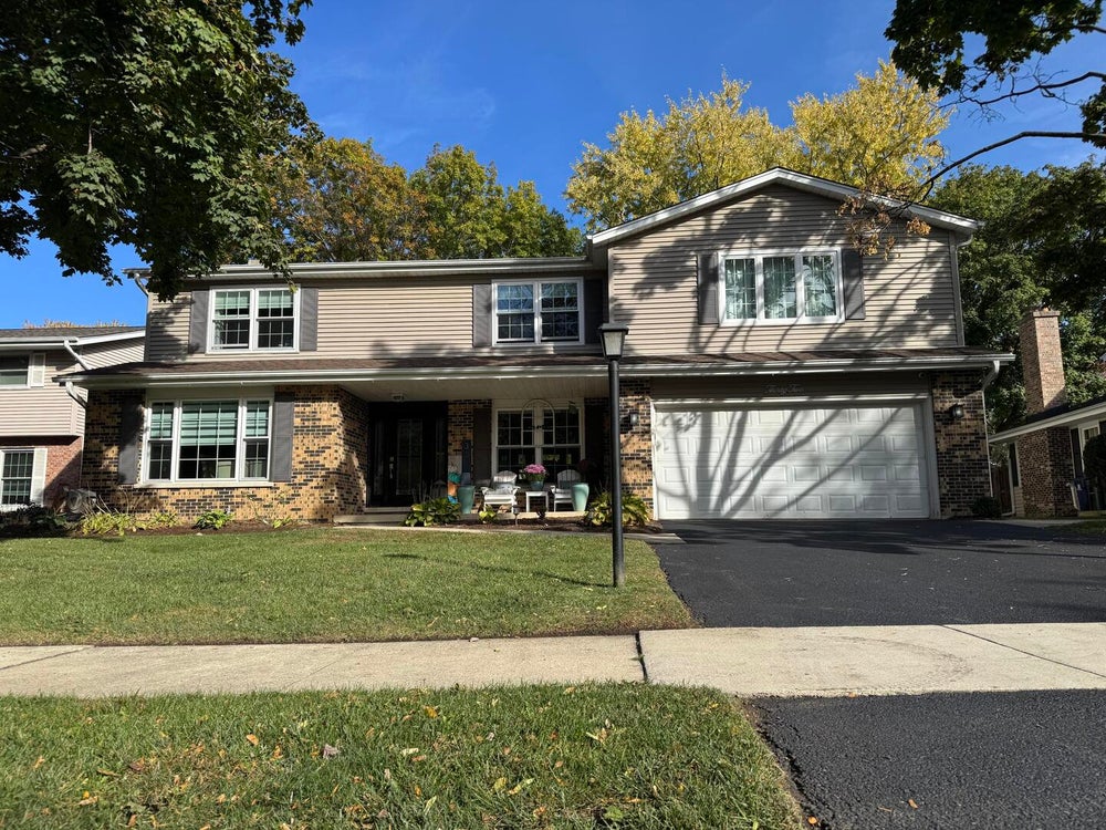 32 Westmoreland Lane, Naperville, IL 60540 - MLS# 12511984 - Coldwell ...