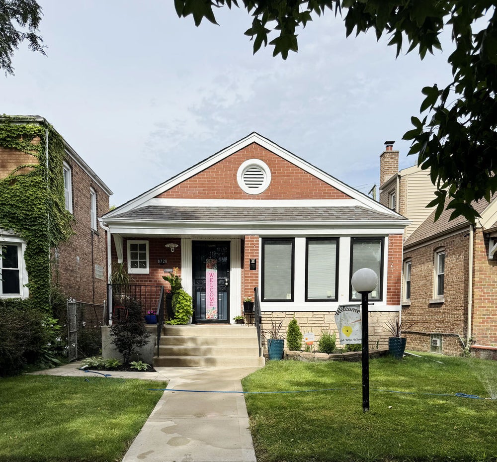 8728 S Merrill Avenue, Chicago, IL 60617 - MLS# 12528435 - Coldwell Banker