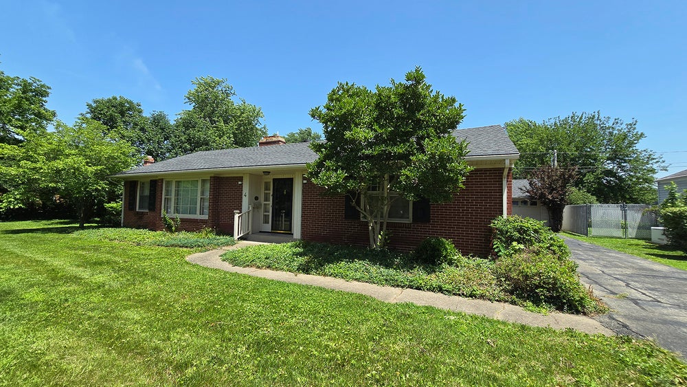 4 Lilac Lane, Centralia, IL 62801 - MLS# 12586571 - Coldwell Banker
