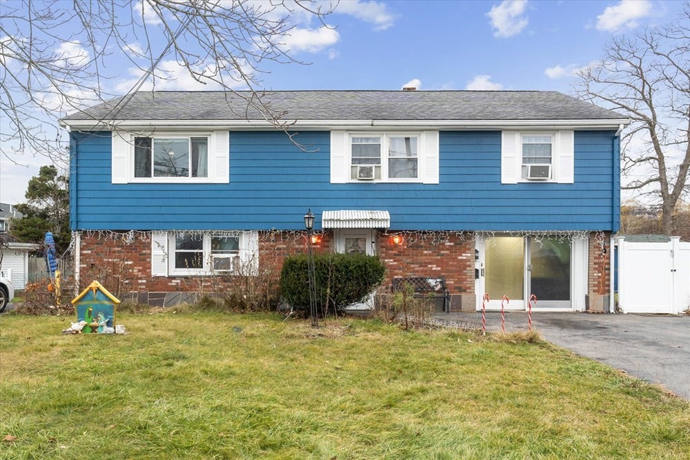 33 Seagirt Avenue, Saugus, MA 01906 - MLS# 73186852 - Coldwell Banker