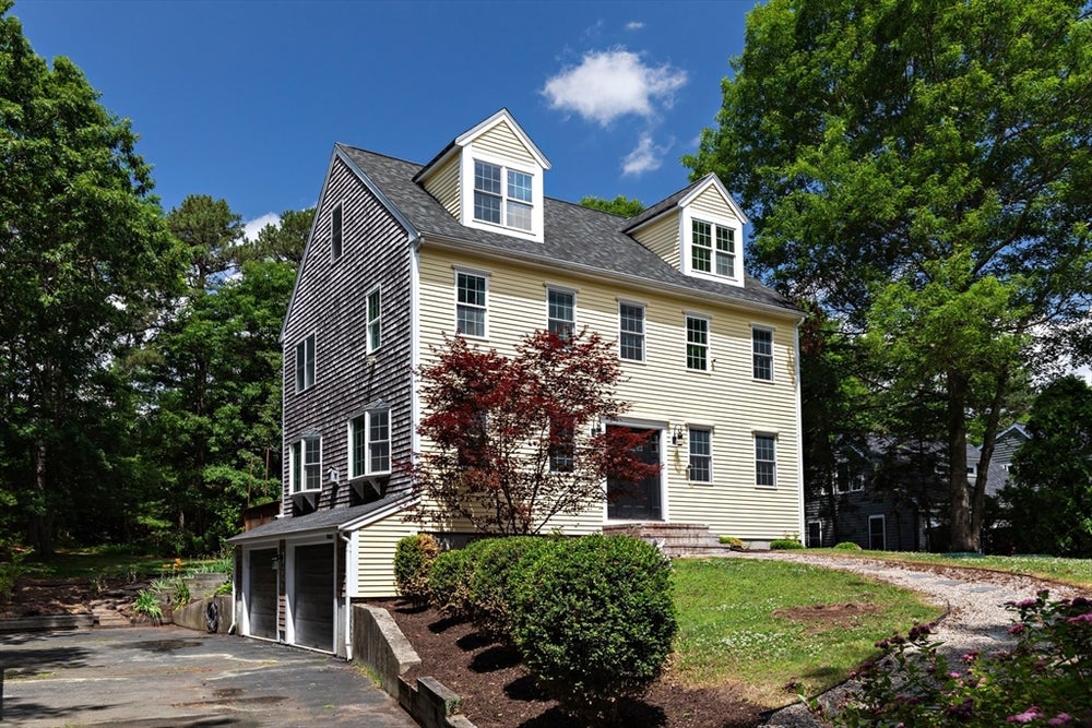 239 Beaver Dam Road, Plymouth, MA 02360 - MLS# 73257294 - Coldwell Banker